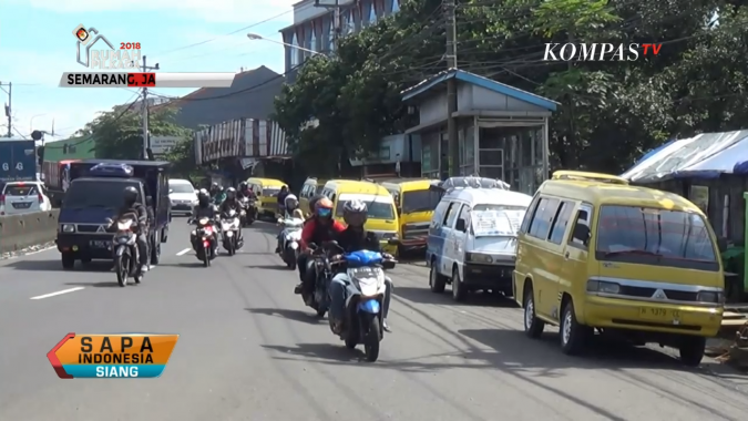 Di Semarang, Angkot Disulap Jadi Perpus Berjalan